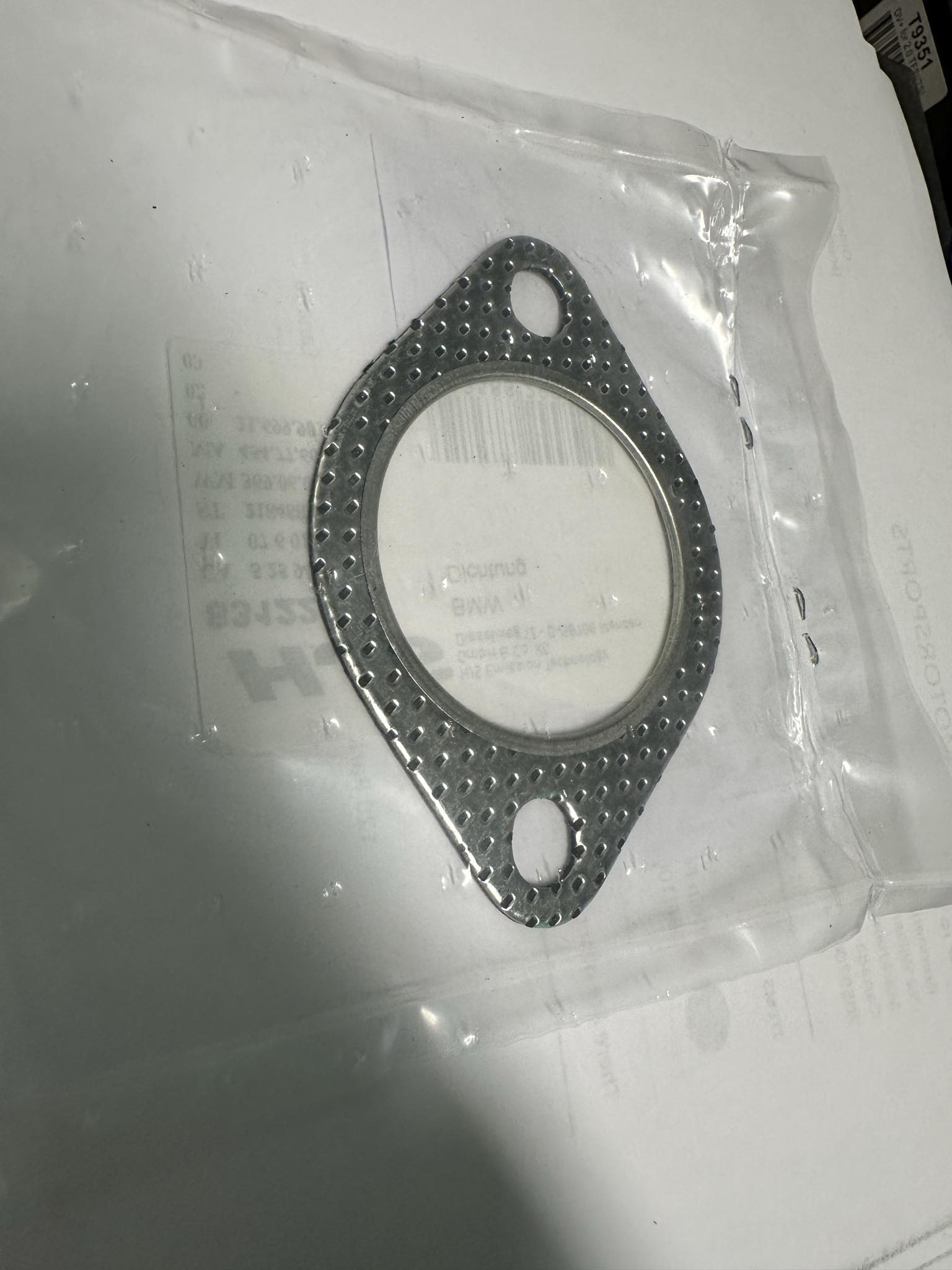 BMW Exhaust Manifold Flange Gasket - HJS 18107549447 | Park Auto ...